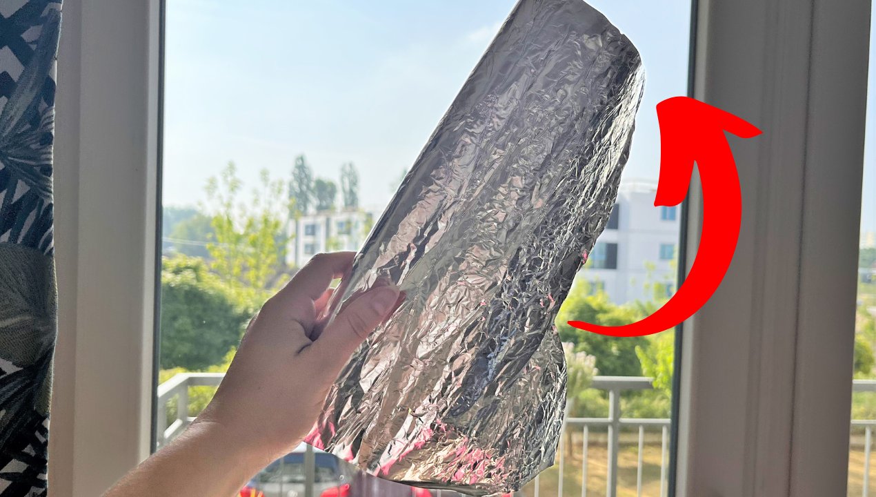 Ezért van az, hogy egyesek bádogfóliát tesznek az ablakra a forró ... Ezért van az, hogy egyesek bádogfóliát tesznek az ablakra a forró ...