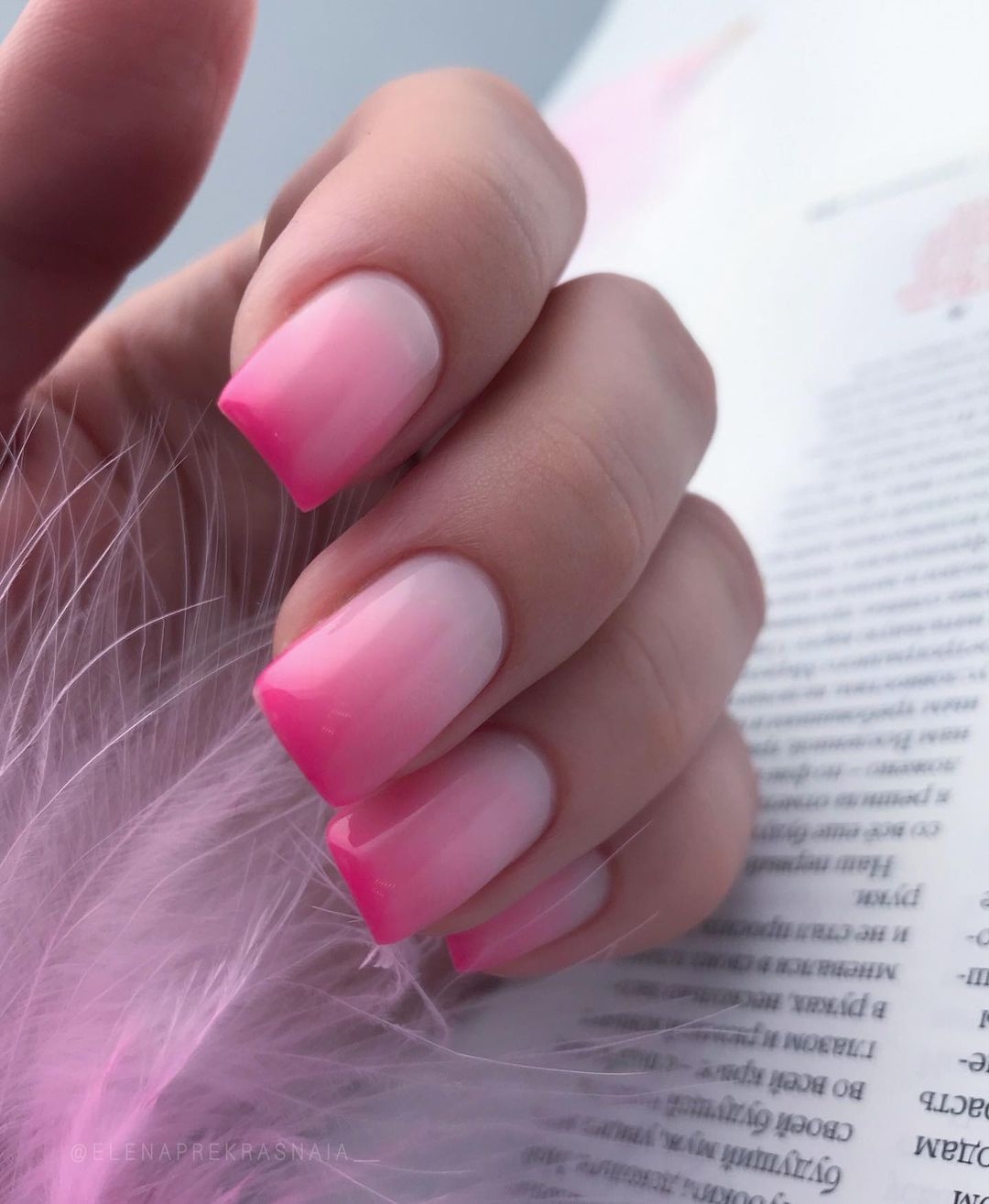 Elegáns és sokoldalú: gradiens és ombre a manikűrben (FOTÓ) - Kirsche