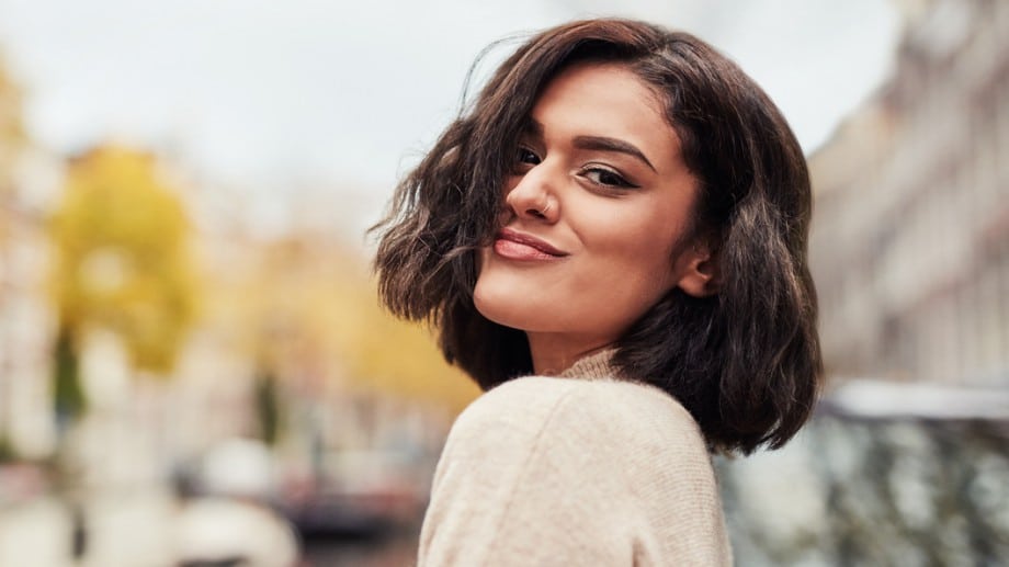 Hogyan válasszunk frizurát az orr alakja szerint (FOTÓK) - Kirsche