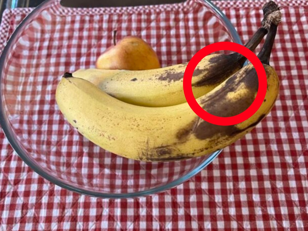 Ez egy egyszerű módja a banán frissességének meghosszabbításának. Még ...